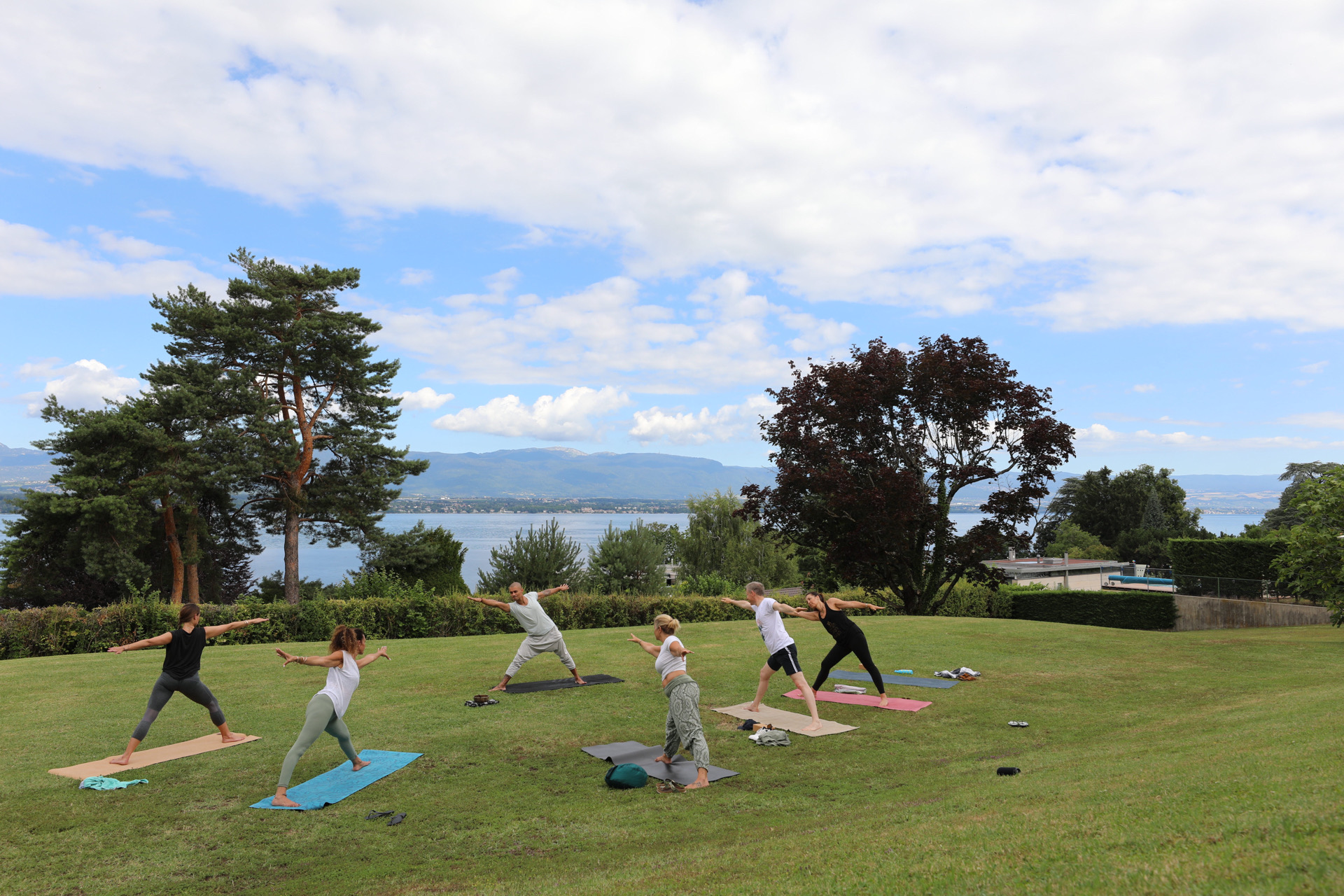 Yoga au Floris — DEVA Yoga